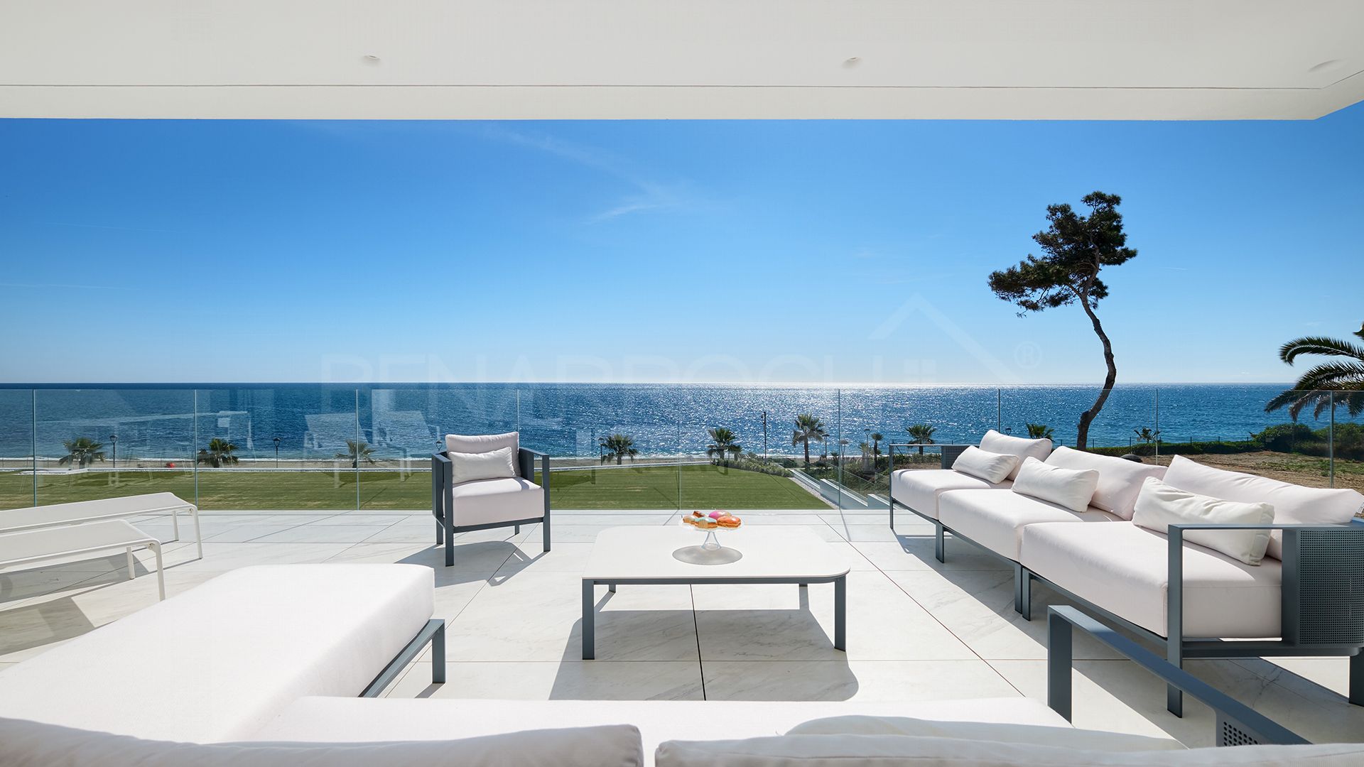 Visitar por primera vez Emare en Estepona, Nueva Milla de Oro